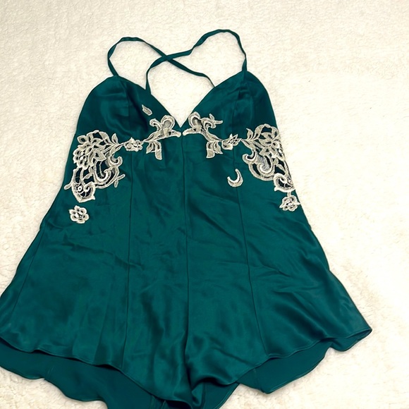 Victoria's Secret | Intimates & Sleepwear | Victorias Secret Collection ...